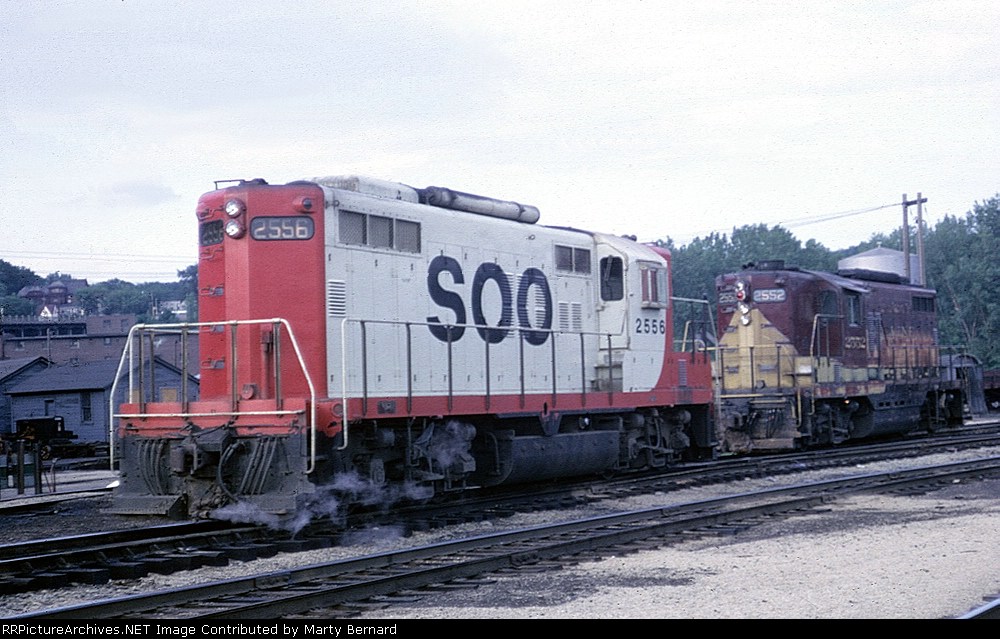 SOO 2556 and 2552